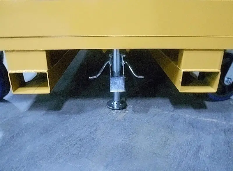 Order Picker Carts for Warehouses: Adjustable, Quick Change